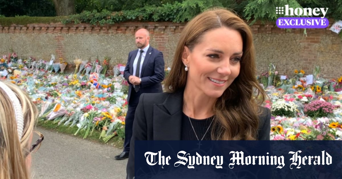 Video: Prince William and Catherine visit Sandringham House