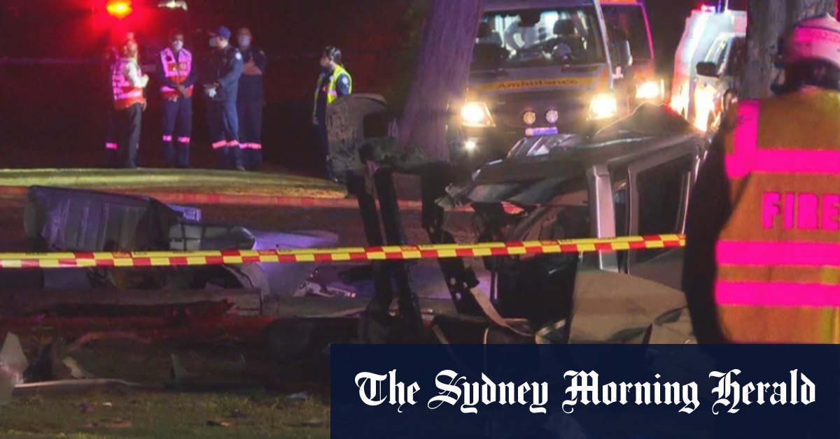 Video: Emergency services attend serious crash at Buxton Video: Emergency services attend serious crash at Buxton