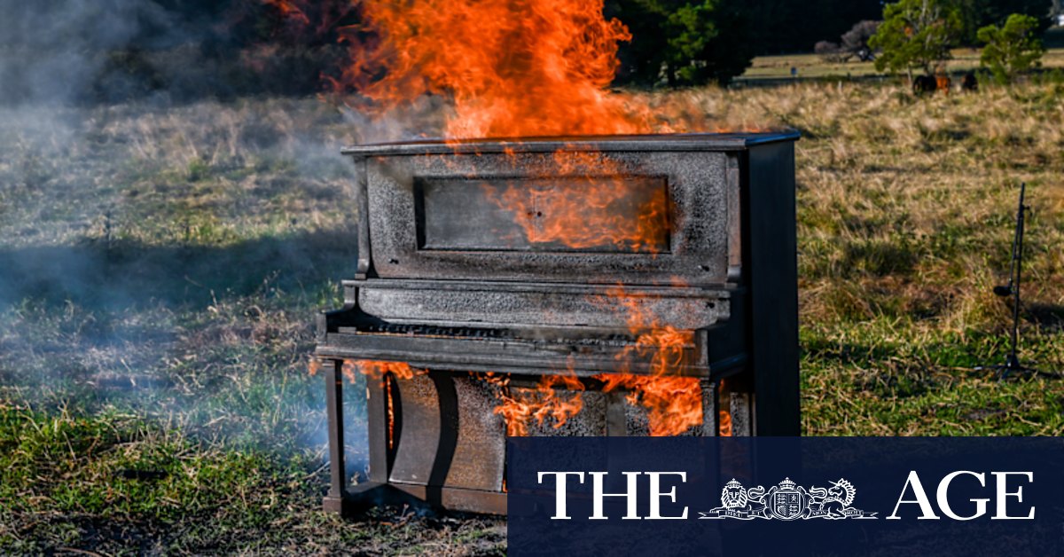 Video: Piano Burning comes to Melbourne