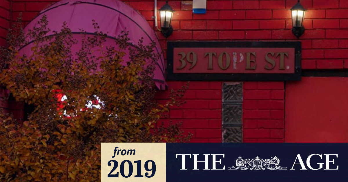 Video: Crown Unmasked - Simon Pan