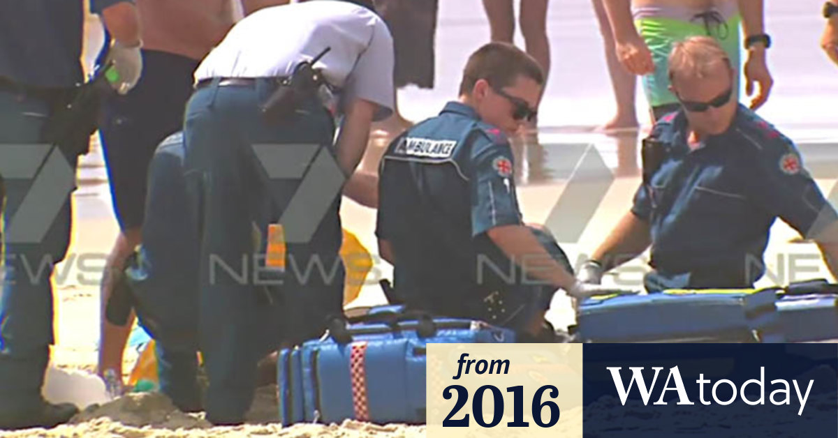 Video: Drowned man wiped out on wave