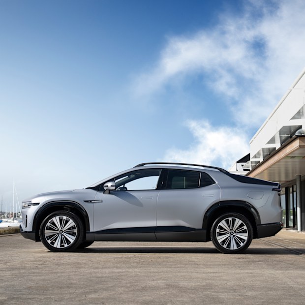 This real-life transformer will get you a standing ovation at Bunnings