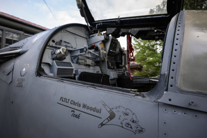 Chatswood man restoring F-111 warplane in his driveway