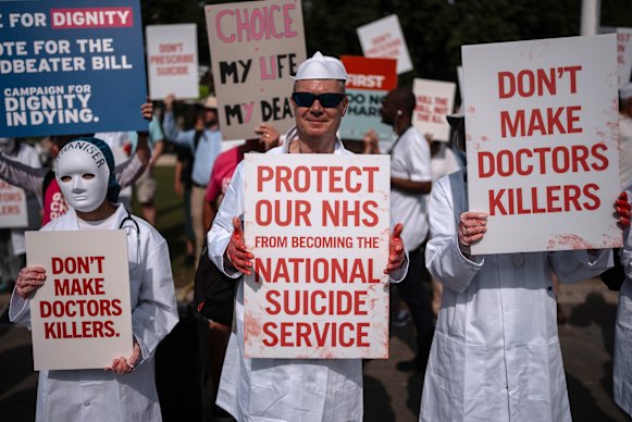 Euthanasia: UK parliament votes for assisted dying, paving way for ...