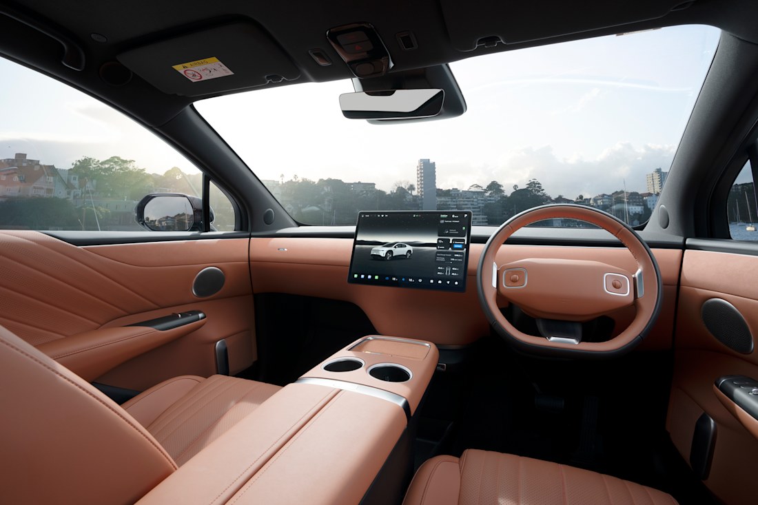 This real-life transformer will get you a standing ovation at Bunnings