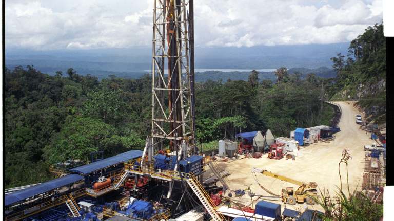 Major PNG earthquake halts oil, gas operations