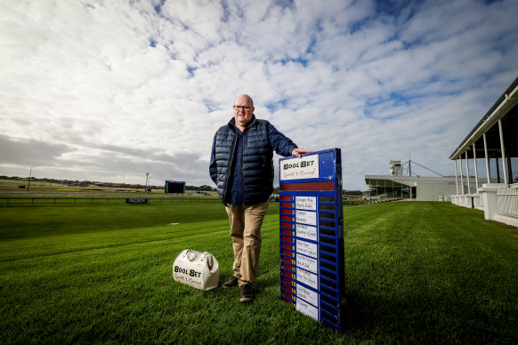 Racing: Stepping back in the ring - the return of bookmakers a huge ...