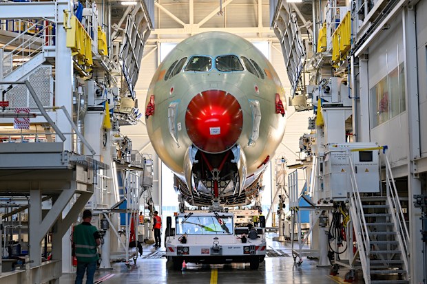 Qantas Project Sunrise: first photos of Airbus A350-1000 ULR planes ...