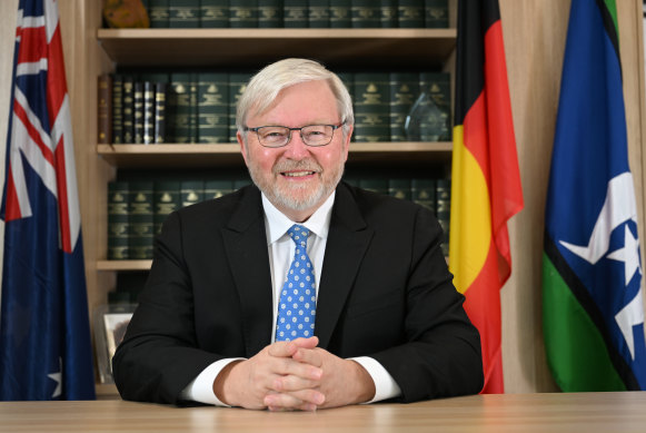 Kevin Rudd speaks on China-US relationship, Julian Assange in first ...