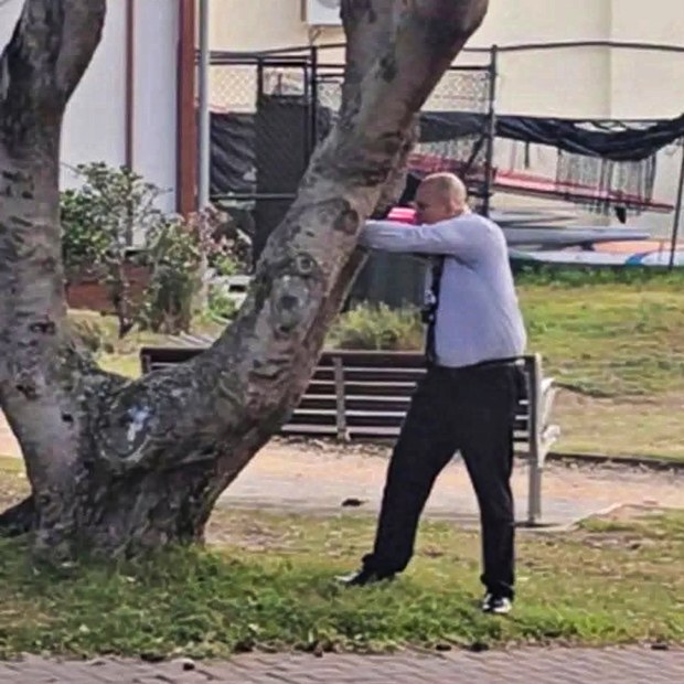 Bondi shooting: New footage reveals timeline of police firefight at Bondi