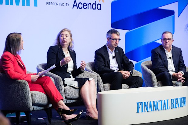 How AI can shake up the financial planning market