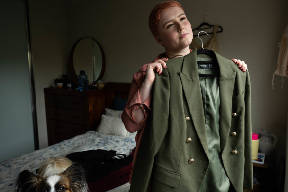 Online styling services for people who are time poor, hate shopping, or ...