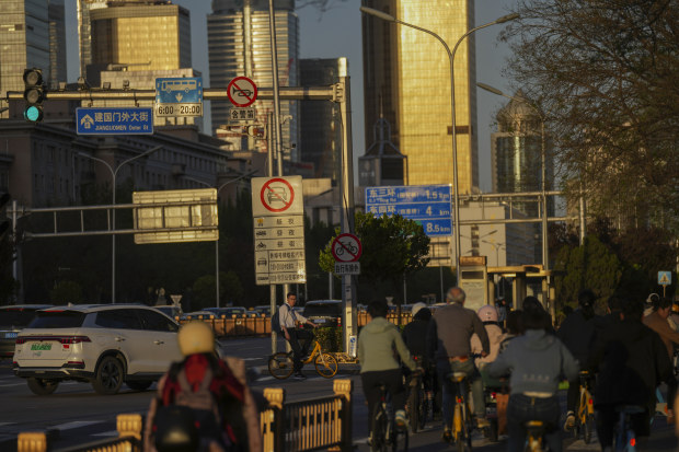 China GDP grows faster than expected on fresh stimulus