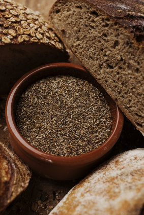 Bakers rise to use of native grains as kangaroo grass hops into recipes