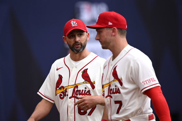 Nathan Lyon threw out the first pitch for a Major League Baseball game ...