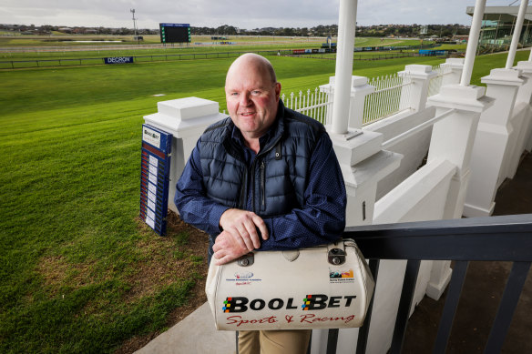 Racing: Stepping back in the ring - the return of bookmakers a huge ...