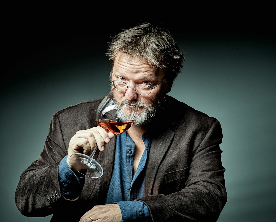 Take a tour with a top wine writer, and enjoy the best vintages