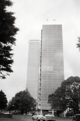 Flashback 1958: Australia’s first skyscraper opens in Melbourne