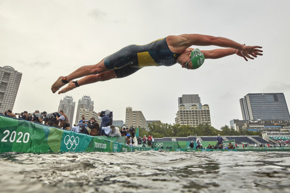 Olympics 2021: Triathlete Emma Jeffcoat only Aussie to finish in ...