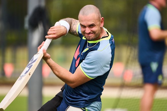The Ashes first test team revealed: Jake Weatherald, Brendan Doggett to ...