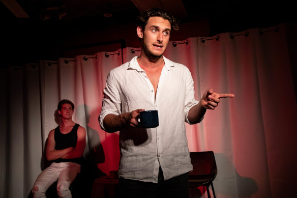 How do you tell a mate how you feel?