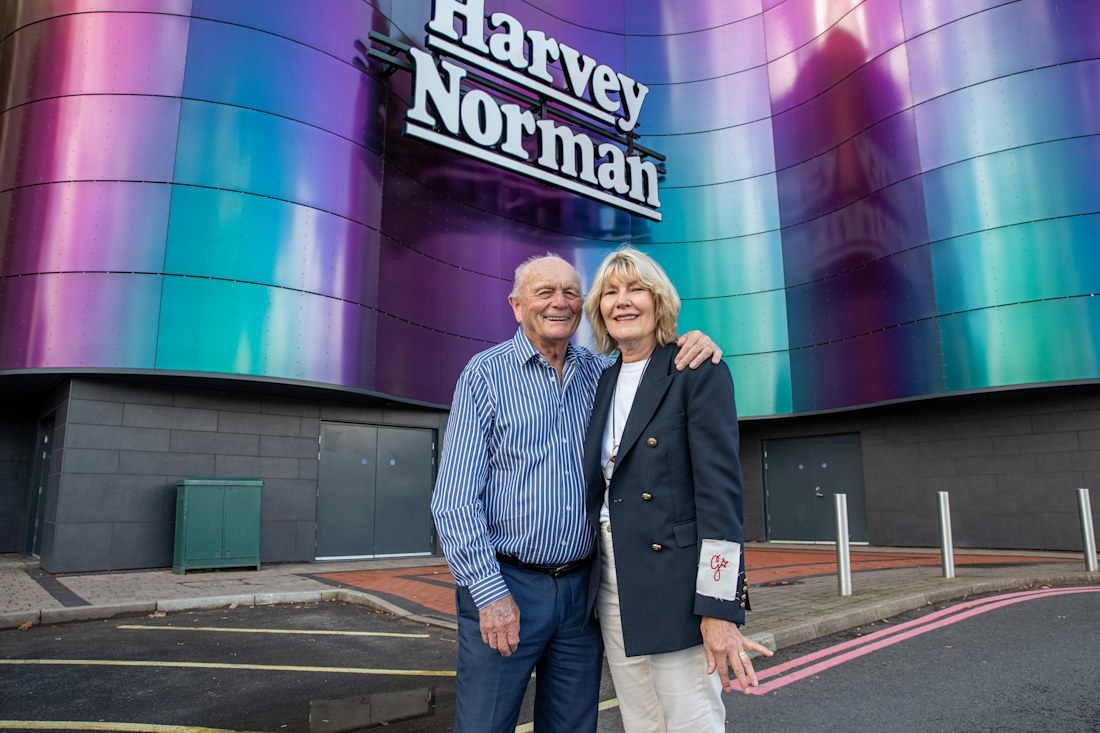 AFR Rich Lister Gerry Harvey: Inside the life, business empire and ...