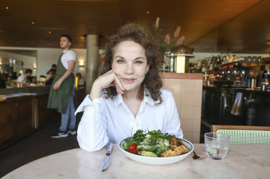 Actor Sigrid Thornton on the Sydney Theatre Company’s The Lifespan of a ...