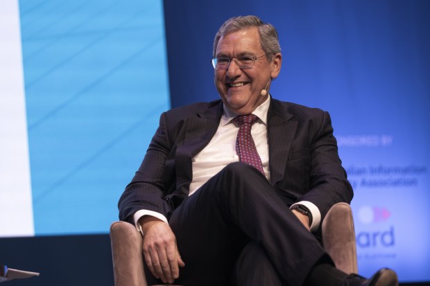 ASIC chairman Joe Longo gave ‘abject’ apology for emotional outburst