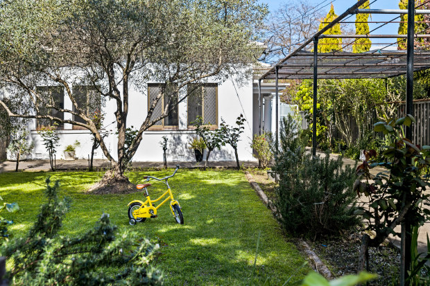 Adelaide house prices: a family sold their deceased estate home in St ...