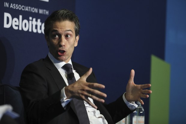 Cimic’s $1.5b takeover bid by Hochtief is ‘lousy’, investor says