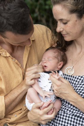 000 call for unresponsive newborn left parents stunned