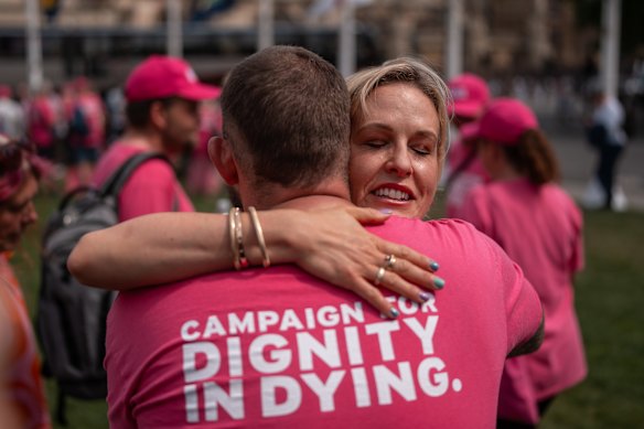Euthanasia: UK parliament votes for assisted dying, paving way for ...