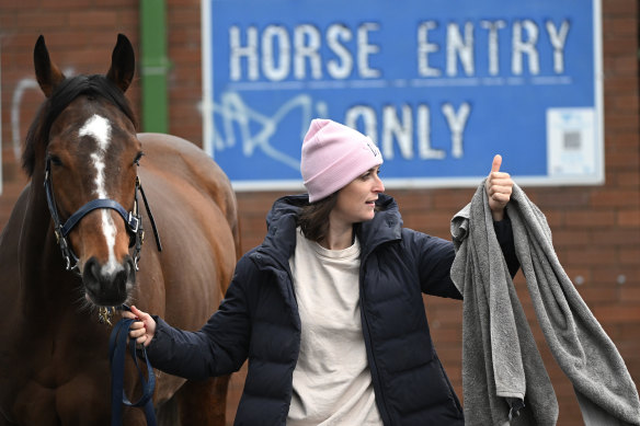 Annabel Neasham comes home from the city for big day out at Hawkesbury