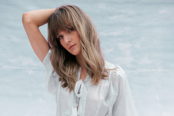 She had a hit song, so why did Gretta Ray’s album take five more years?