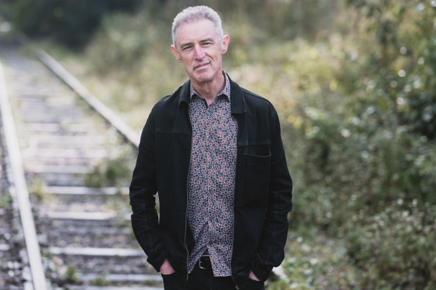 Gideon Haigh and Peter Lalor eye a longer boundary for cricket writers ...