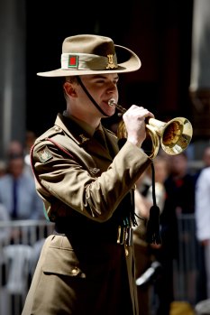 Soldiers’ ‘duty’ continues at Sydney Remembrance Day service