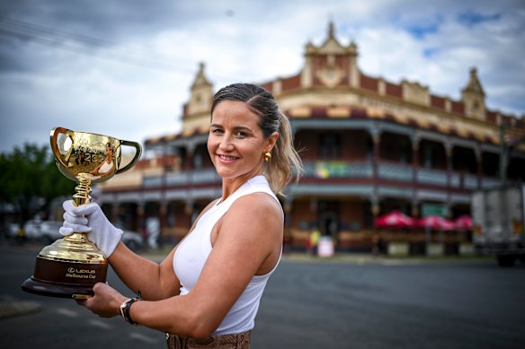 Melbourne CBD: ‘We’ll see where the wind blows’: Michelle Payne’s quiet ...