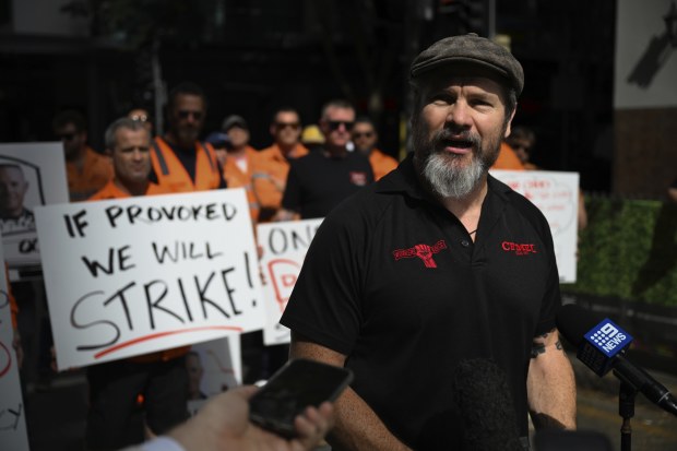 CFMEU brawl: Workers clash during strike at Queensland building site