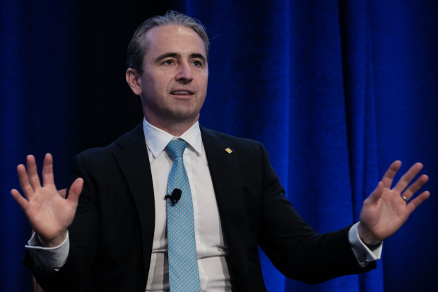 Commonwealth Bank cuts the number of interest-free days on its rewards ...