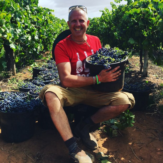 How this winemaker sold his Aussie sparklings to 15 countries