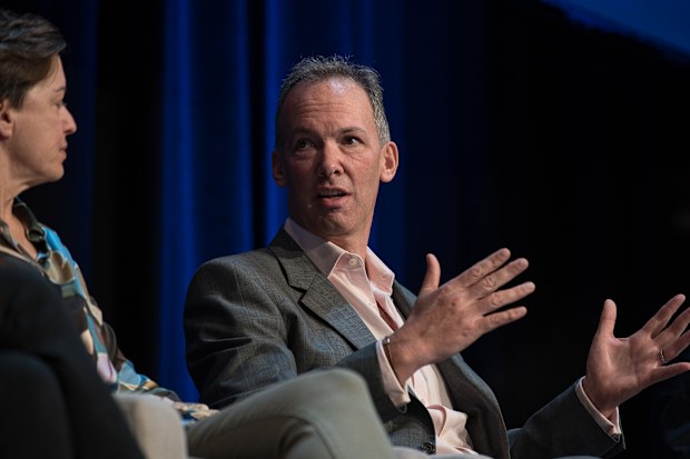 Ausgrid launches $3b sale of Plus Es smart meters business