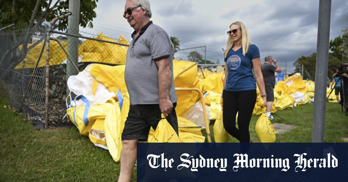 Cyclone Alfred: How to prepare for Cyclone Alfred | Should I fill the ...