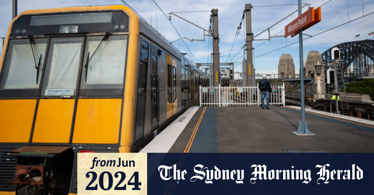 Tangara trains: Sydney’s old fleet get $450m to keep them in service ...