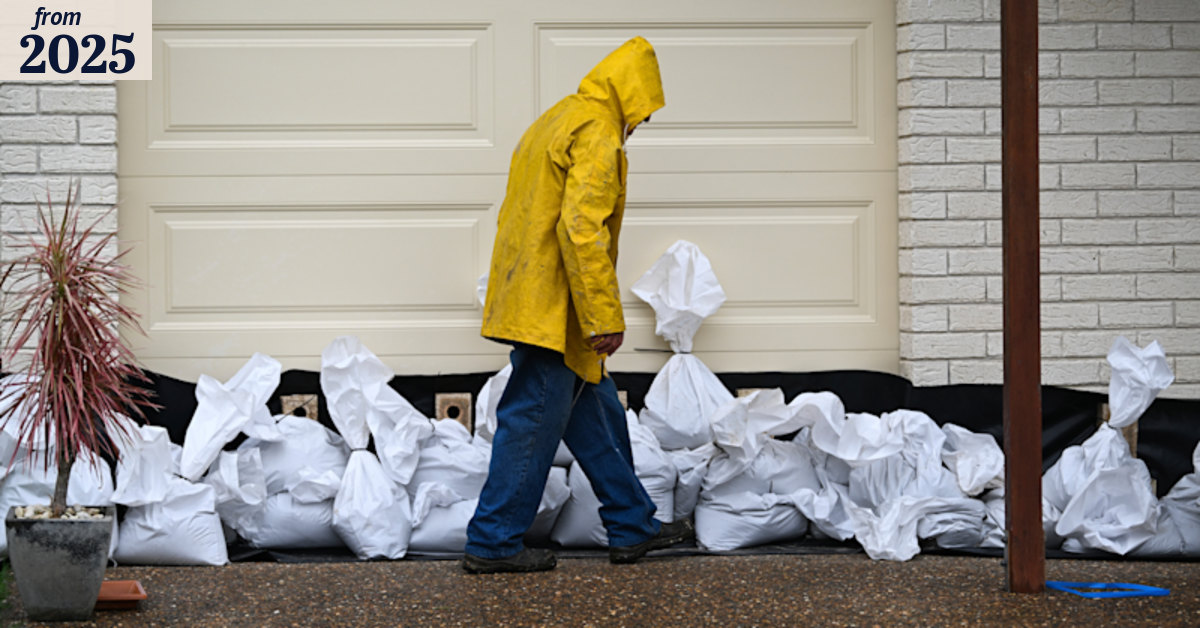 Cyclone Alfred LIVE updates: BoM reveals storm downgrade to category 1 ...