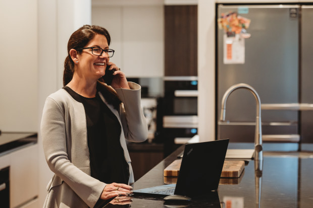 Telstra has 1000 tech jobs open