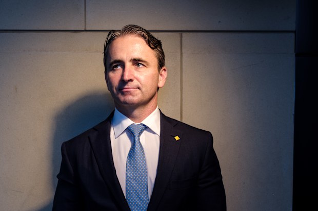 CBA ASX: Commonwealth Bank’s share price surge could earn Comyn $40m