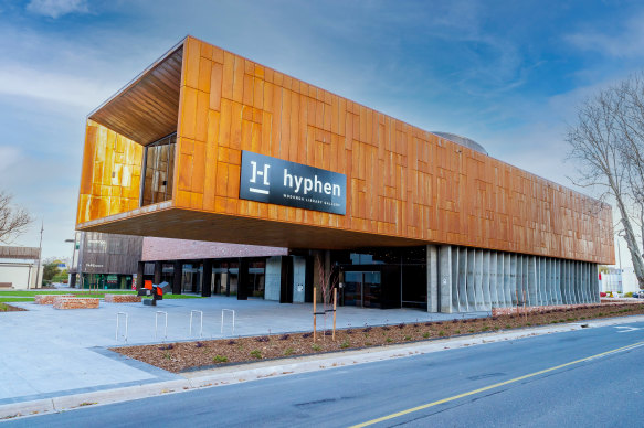 hyphen architects