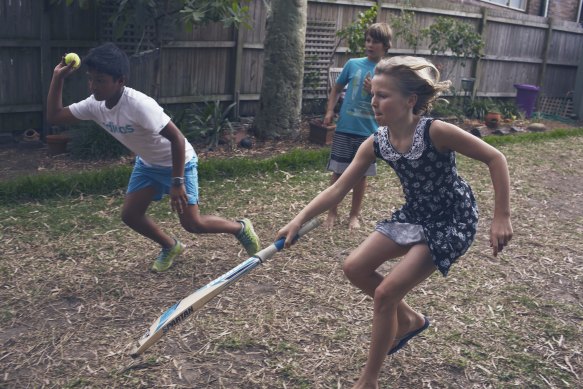 Backyard cricket rules (vary according to state), ok?