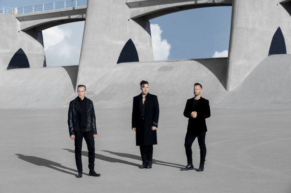 Aussie band Rufus Du Sol using ice baths and meditation in rise to top