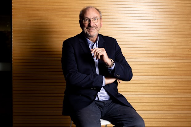 Qantas (QAN ASX) chairman John Mullen could quit Treasury Wine Estates ...